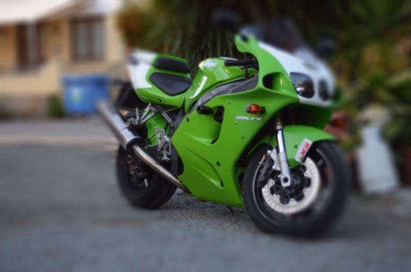 KAWASAKI ZX7R P5 - 2000 Model [#17278EN] | Cyprus Motorcycles
