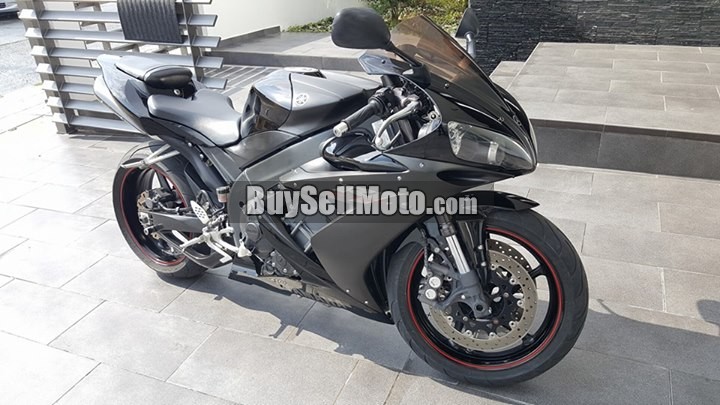 YAMAHA YZF R1 Raven Edition 2006 [#20931EN] | Cyprus Motorcycles