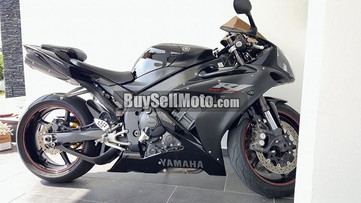 YAMAHA YZF R1 Raven Edition 2006 [#20931EN] | Cyprus Motorcycles